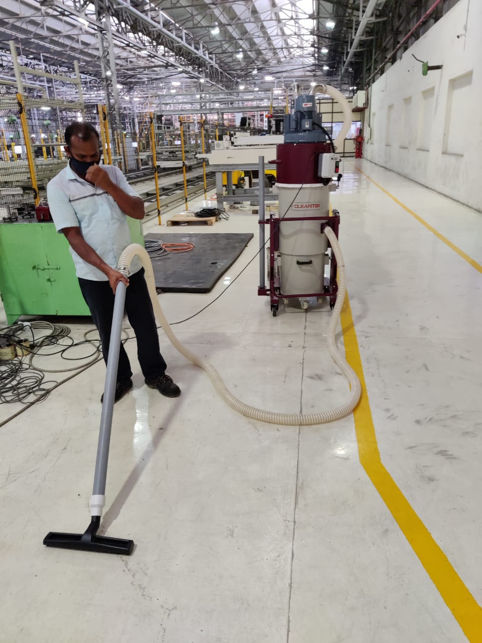 Three Phase Industrial Dry vacuum Cleaner | Cleantek Industria...