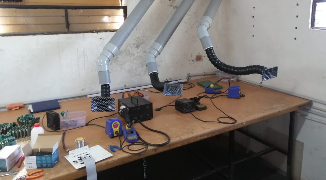 Cleantek | Products | Soldering Fume Extractor Sfe100 Manufacturers