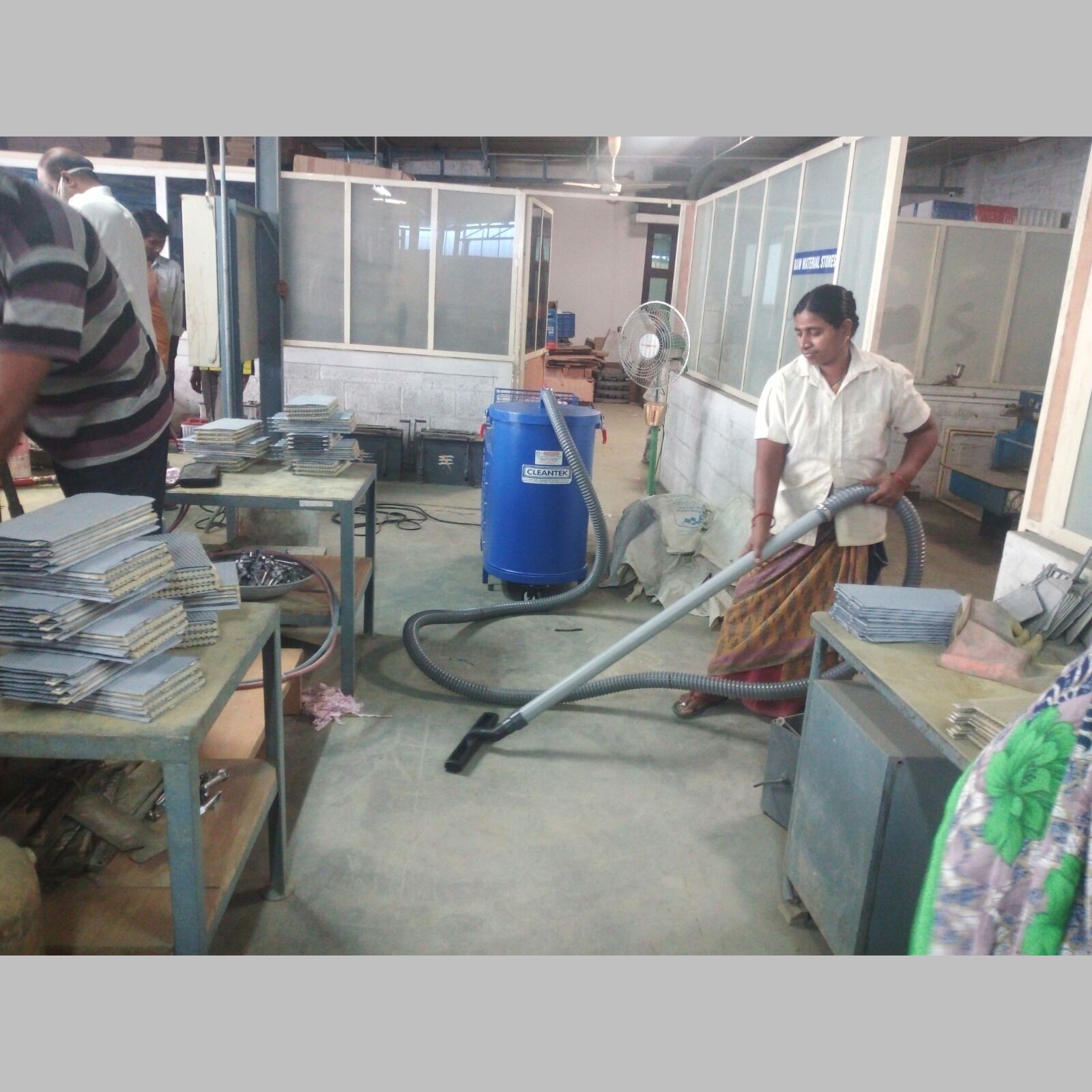 Heavy duty vacuum cleaner IVCW500 | Cleantek Industrial Product