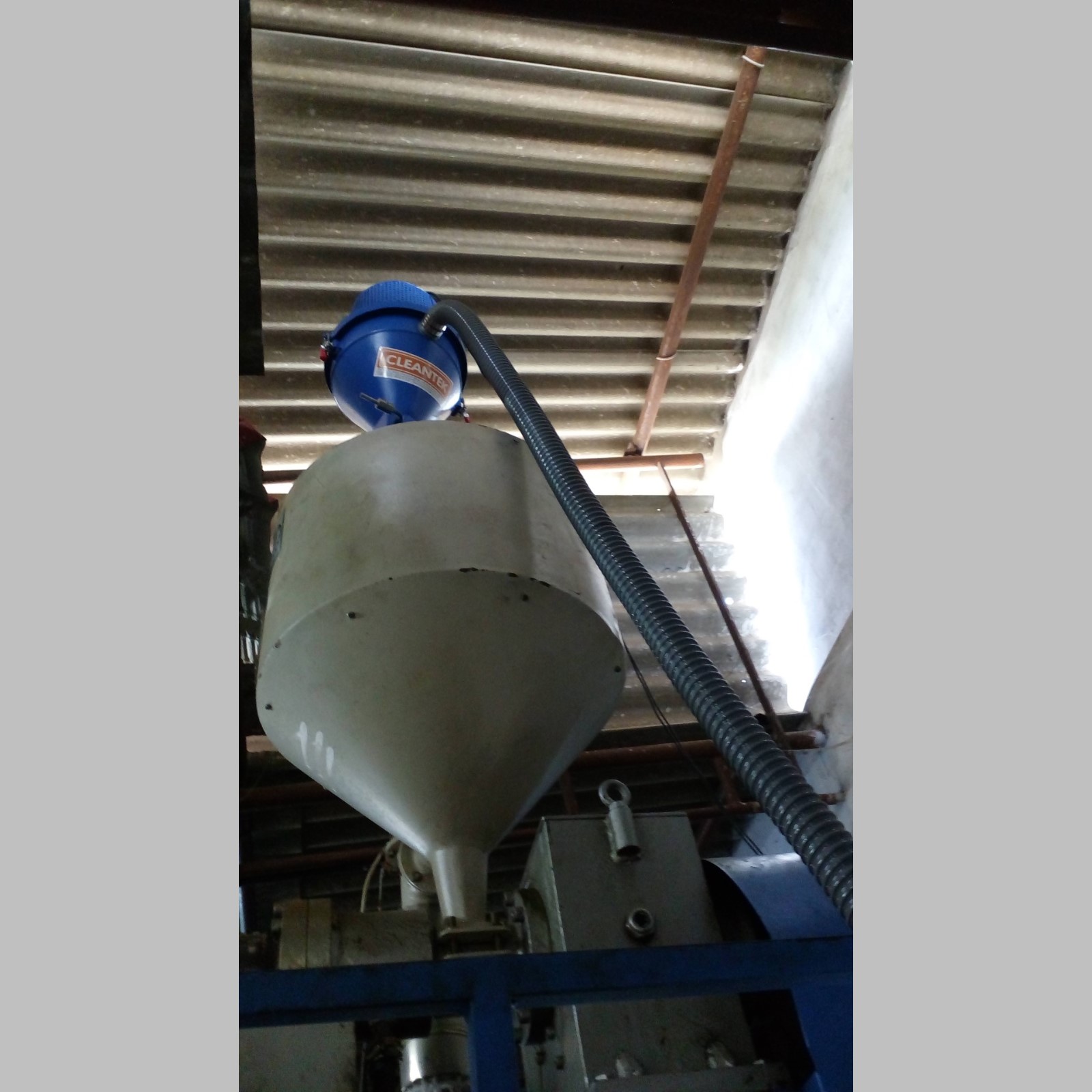Cleantek | Blogs | Cleantek Hopper Loader: Automatic Material Transfer ...