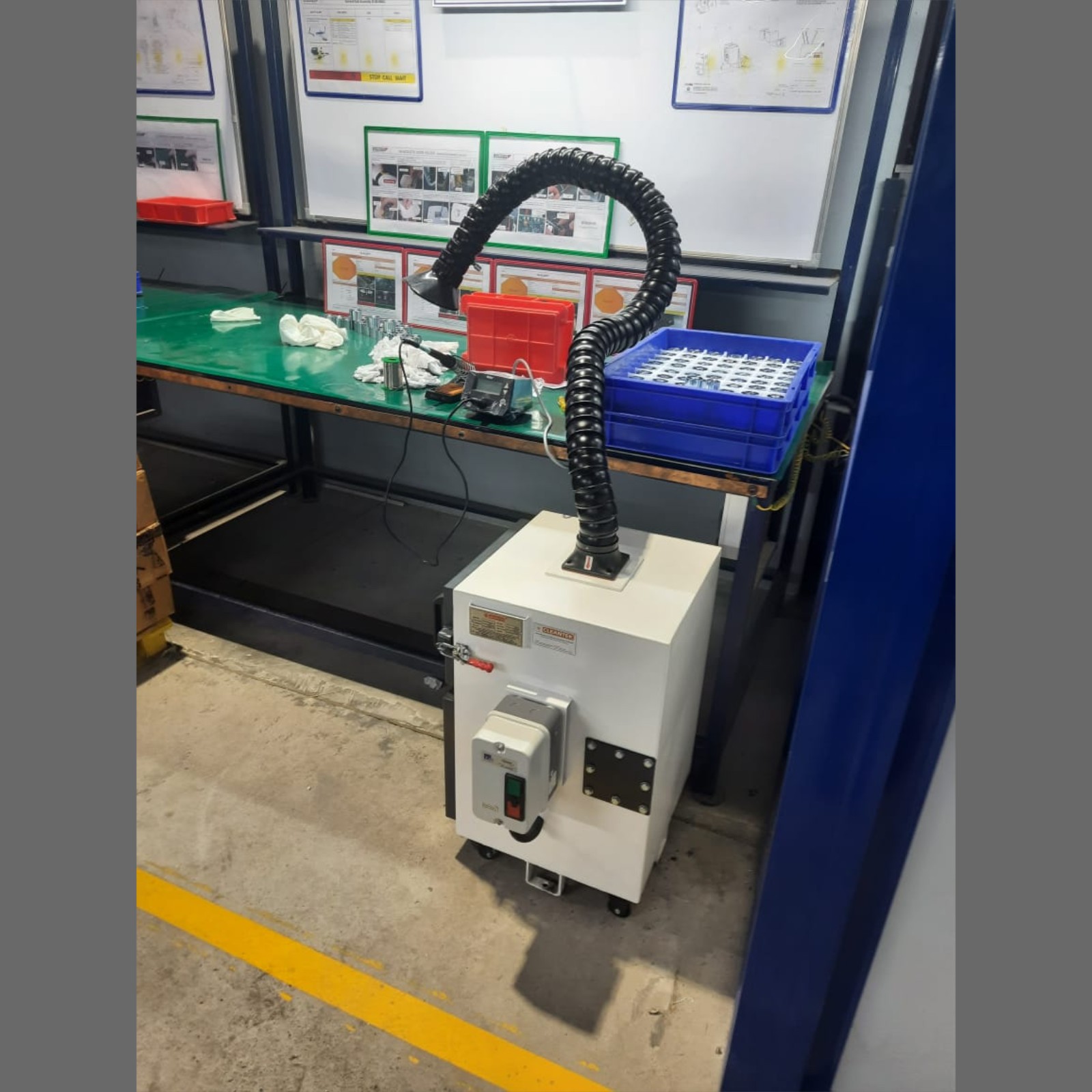 Cleantek | Products | Soldering Fume Extractor Sfe100 Manufacturers